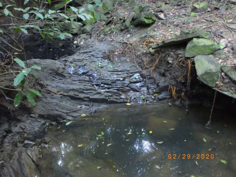 Manjak - oil, bitumen, glance pitch - BajanThings