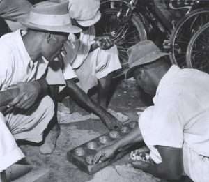 Warri: a game from West Africa brought to Barbados - BajanThings